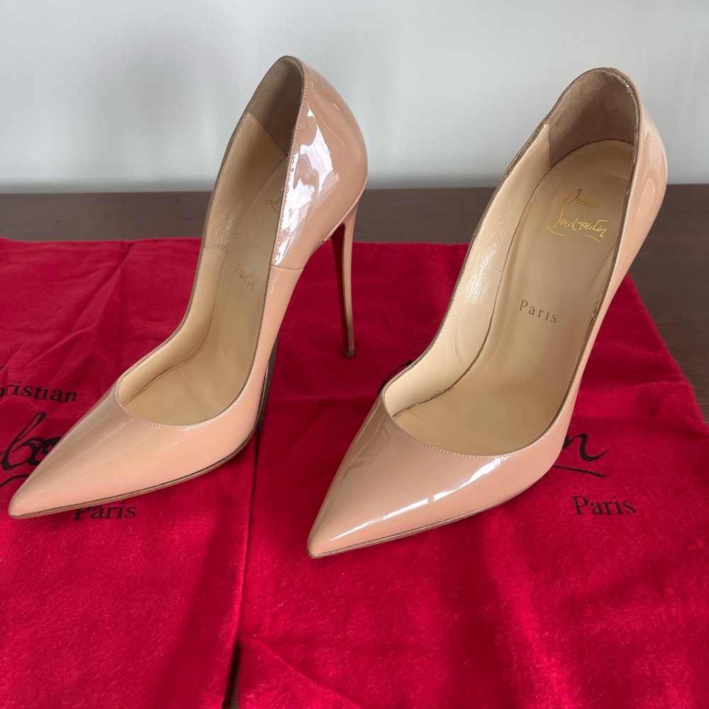 Christian Louboutin So Kate Pumps In Nude - Gem